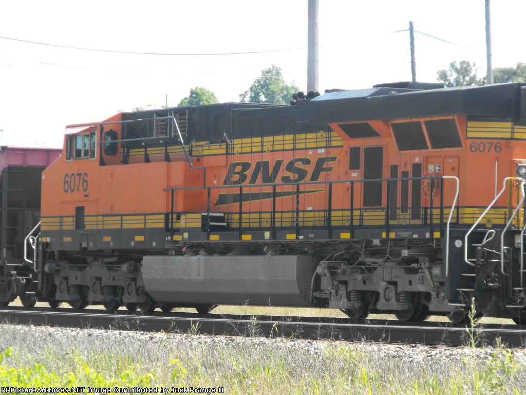 BNSF #6076